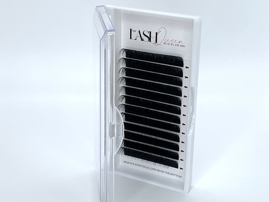 Luxury Silk Lash Trays – The Lash Queen Beauty Studio